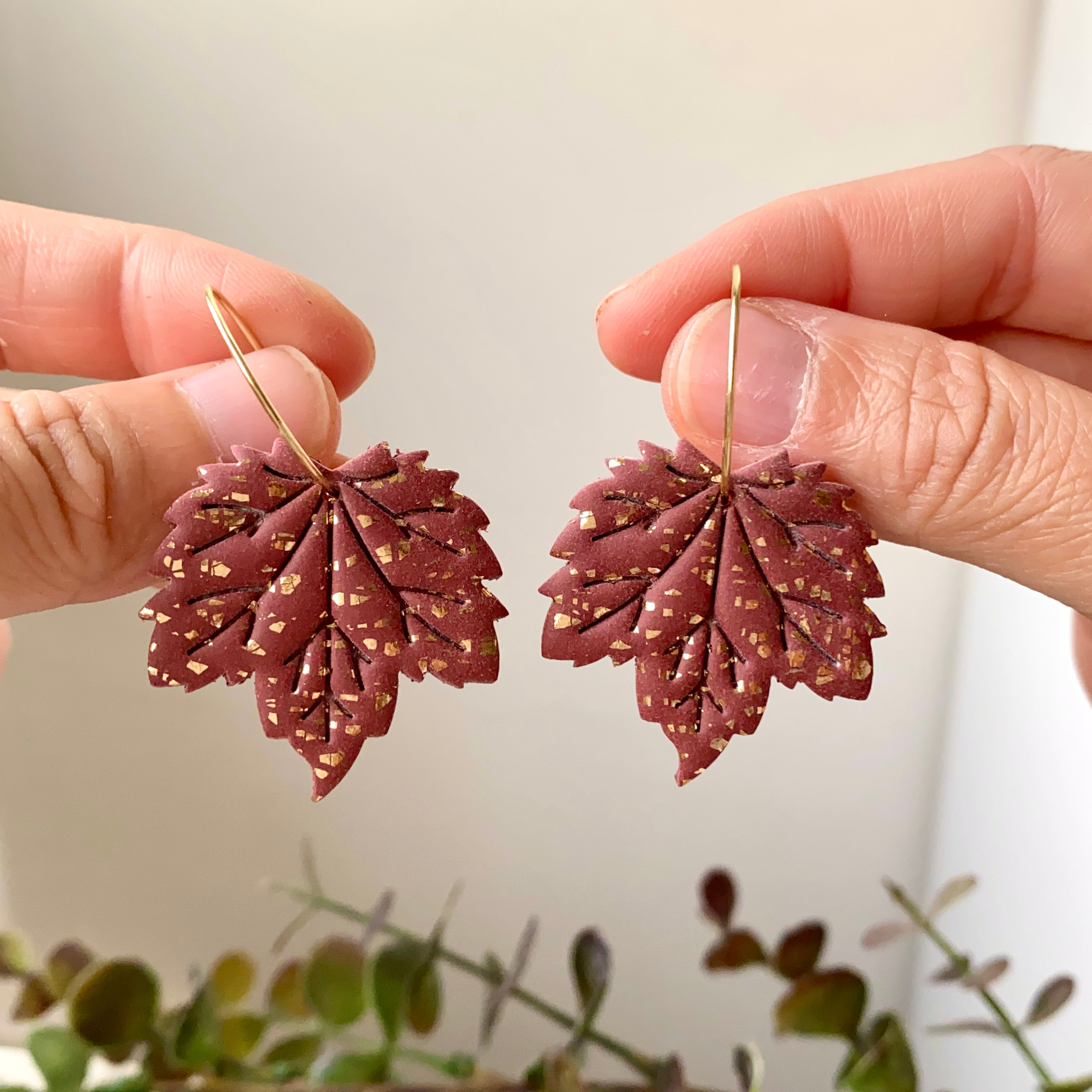 Gold Speckled Maple Hoops – Cutterglobe