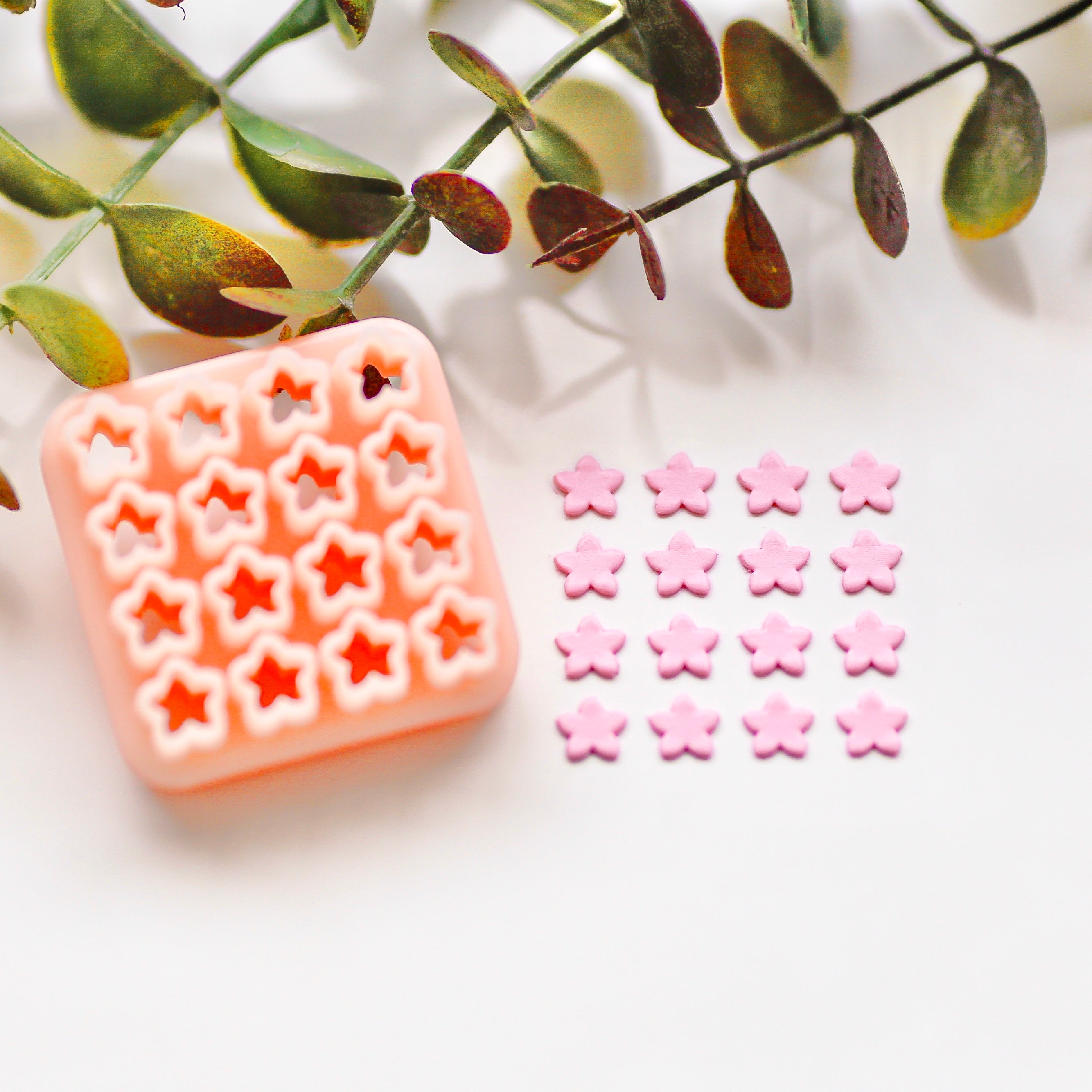 Flower F Micro Cluster – Cutterglobe