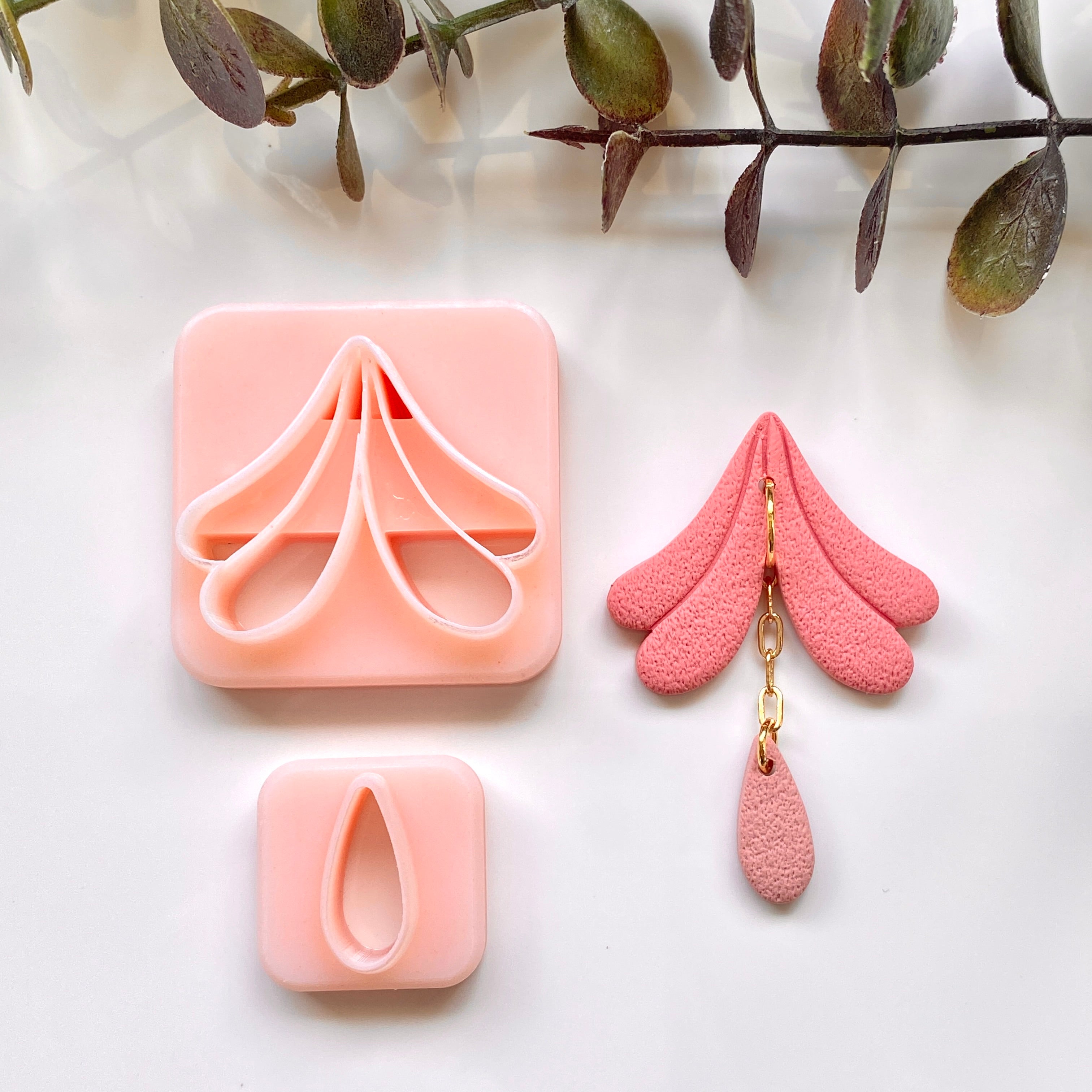 Scallop Dangle Drop Set – Cutterglobe