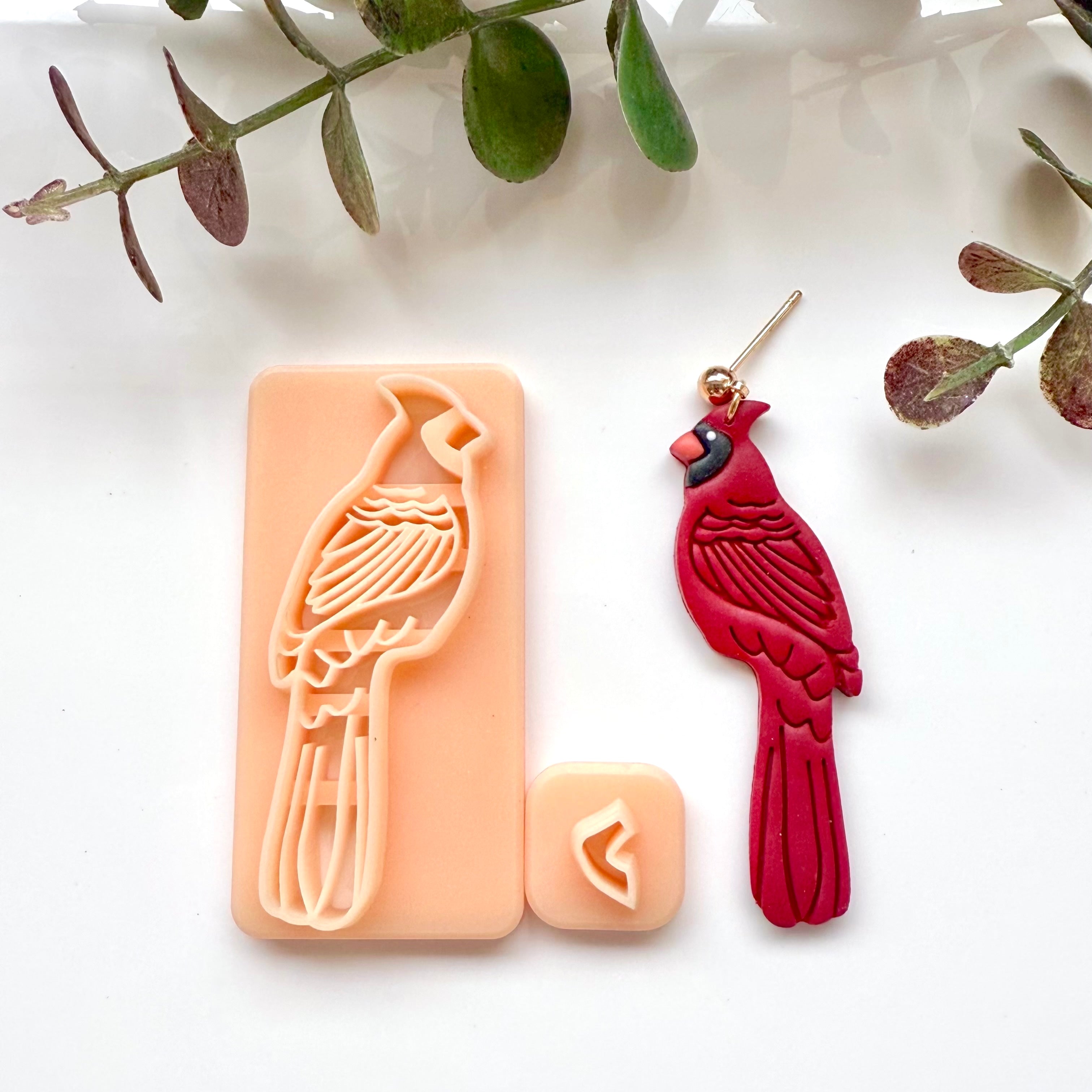 Cardinal Bird – Cutterglobe