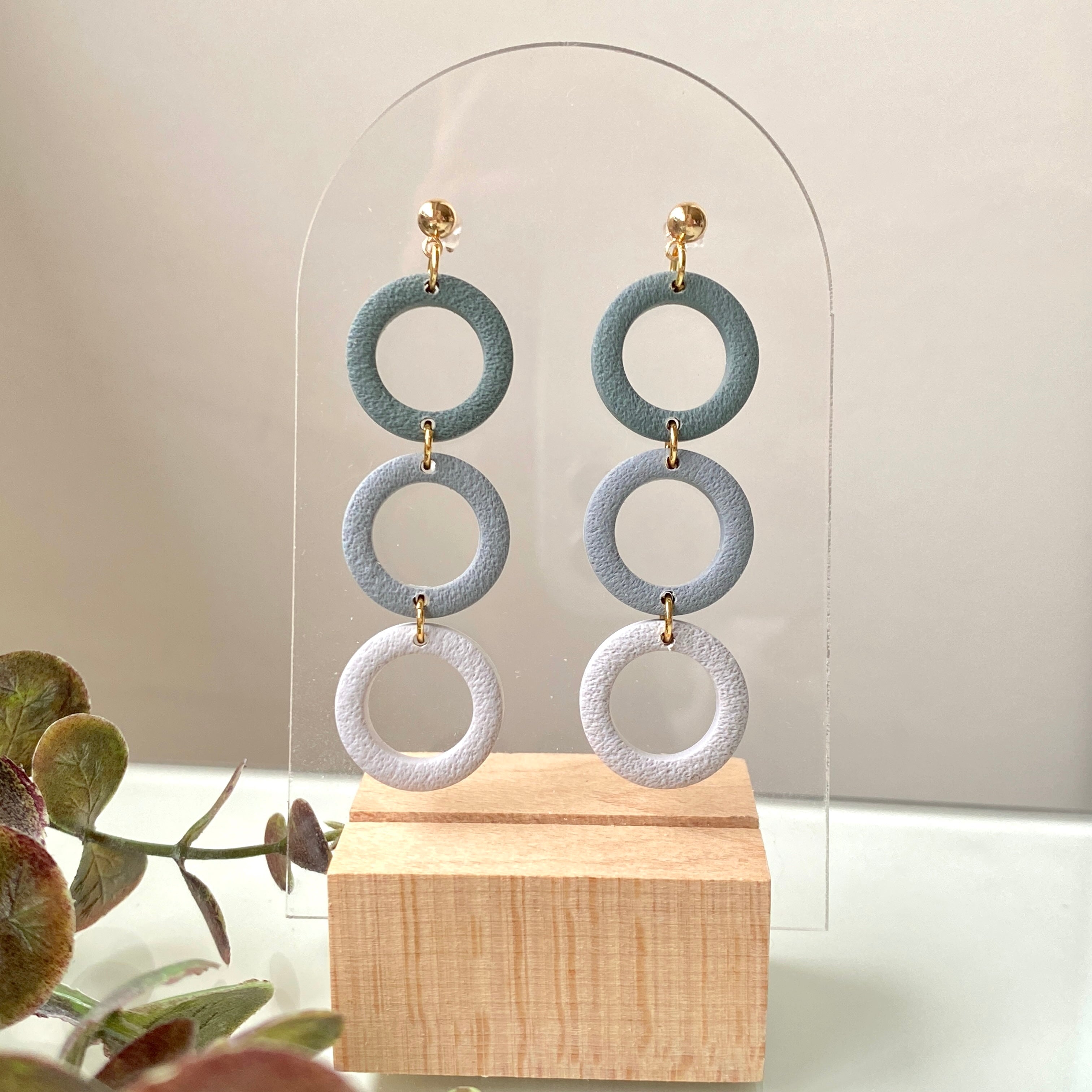 Ombre Triple Circle Dangles – Cutterglobe