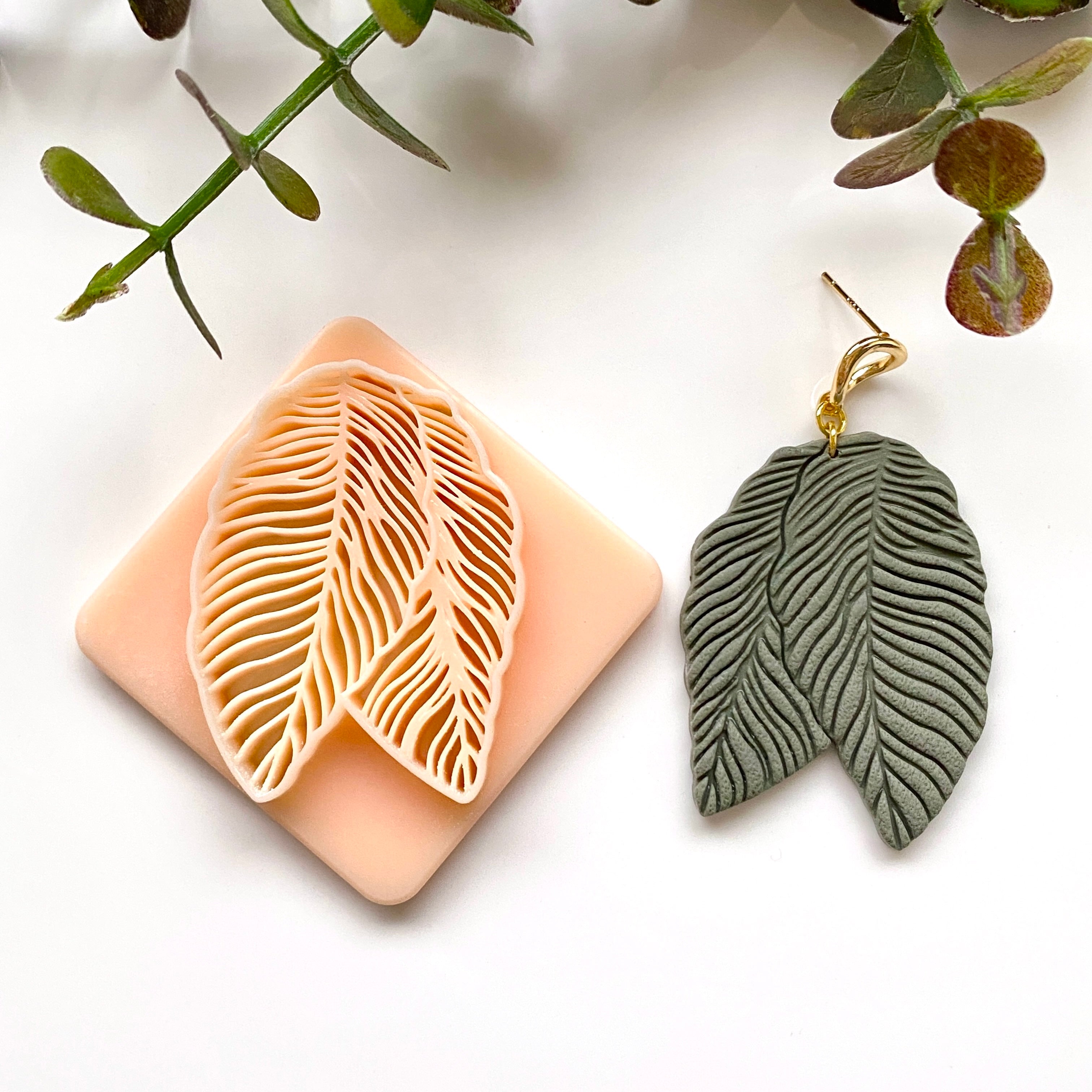 Double Organic Leaf – Cutterglobe