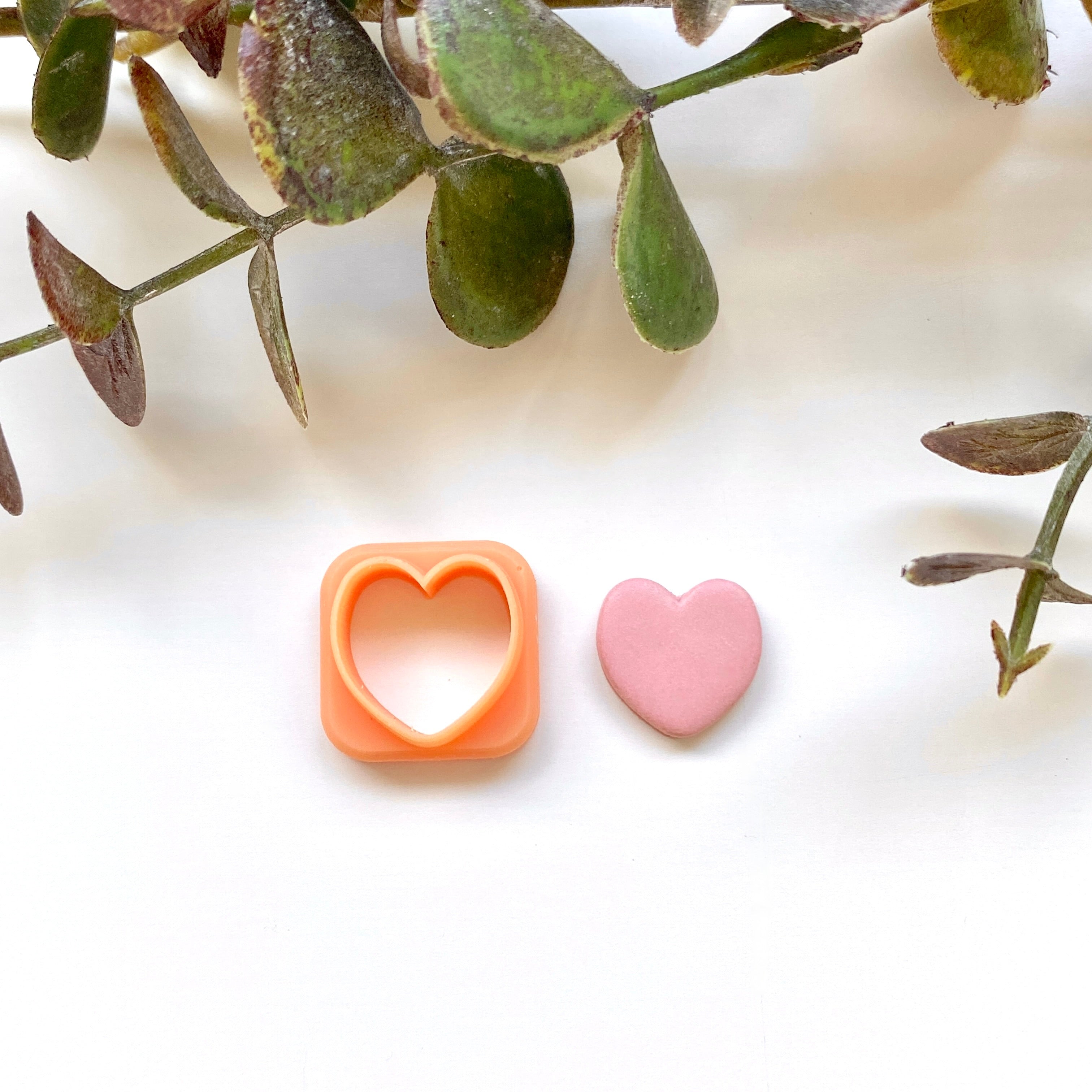 Heart Lucky Stud – Cutterglobe