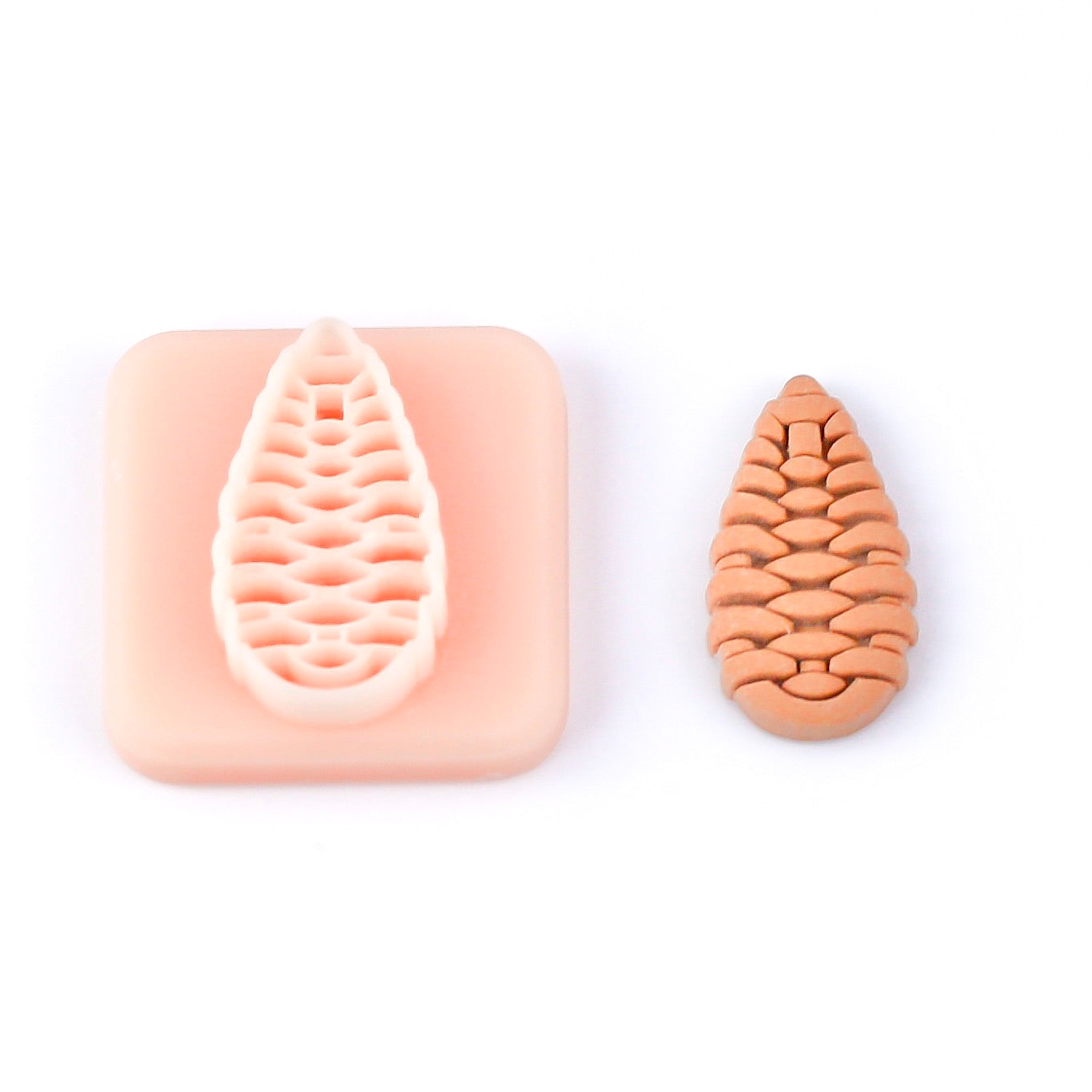 Droplet Stud Rattan – Cutterglobe