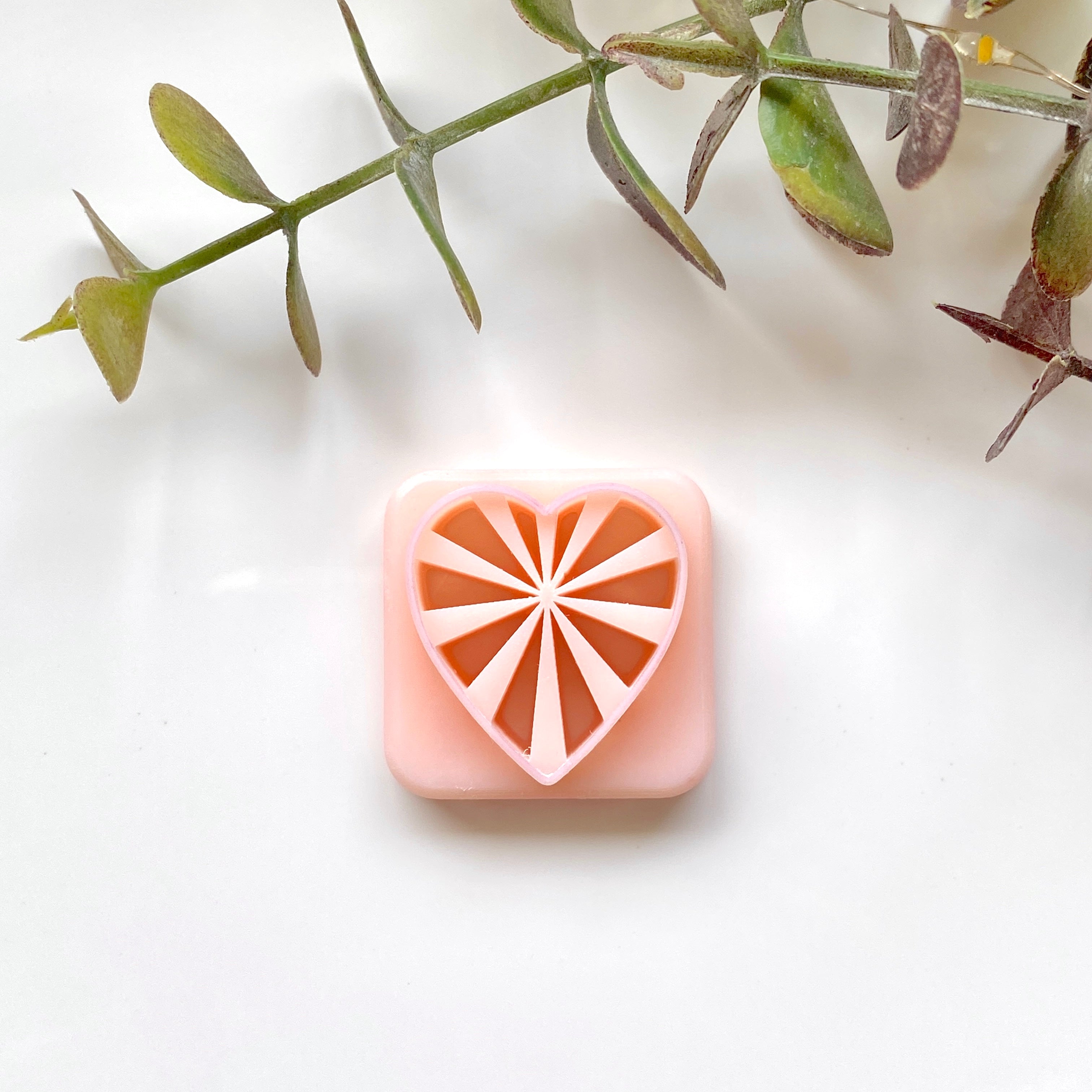 Heart Burst – Cutterglobe