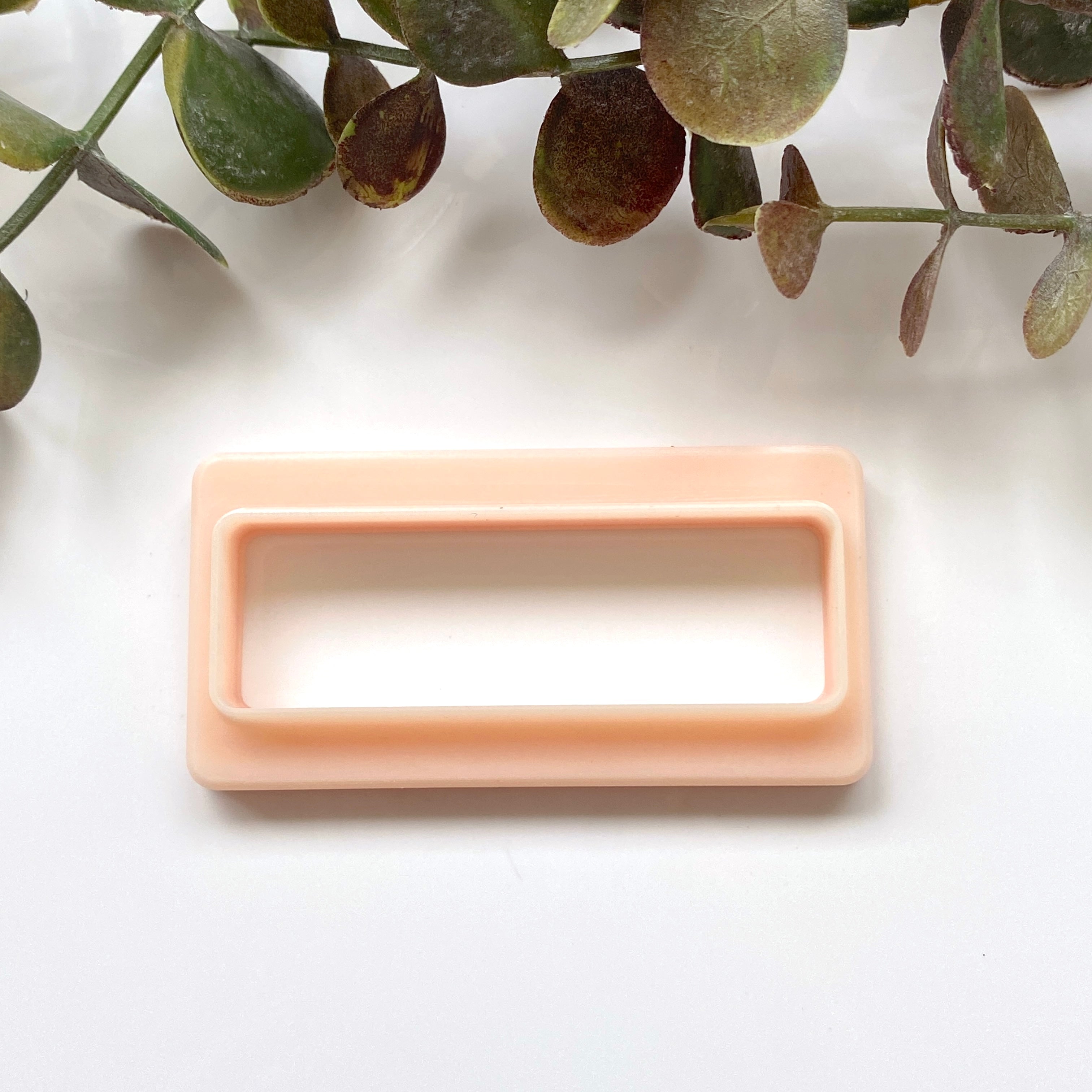 Rectangle Rd Barrette – Cutterglobe