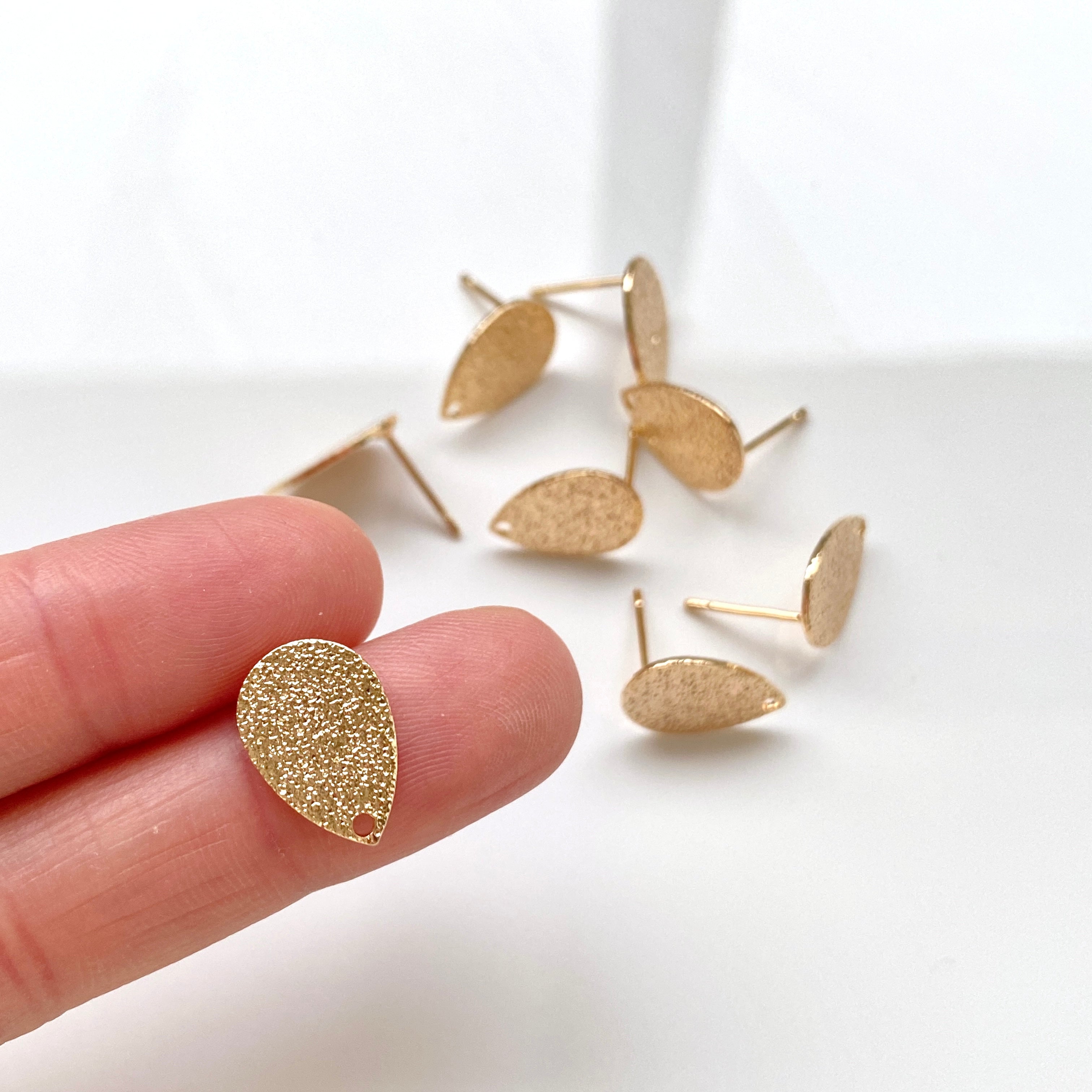 Textured Teardrop Post (10 pcs) – Cutterglobe
