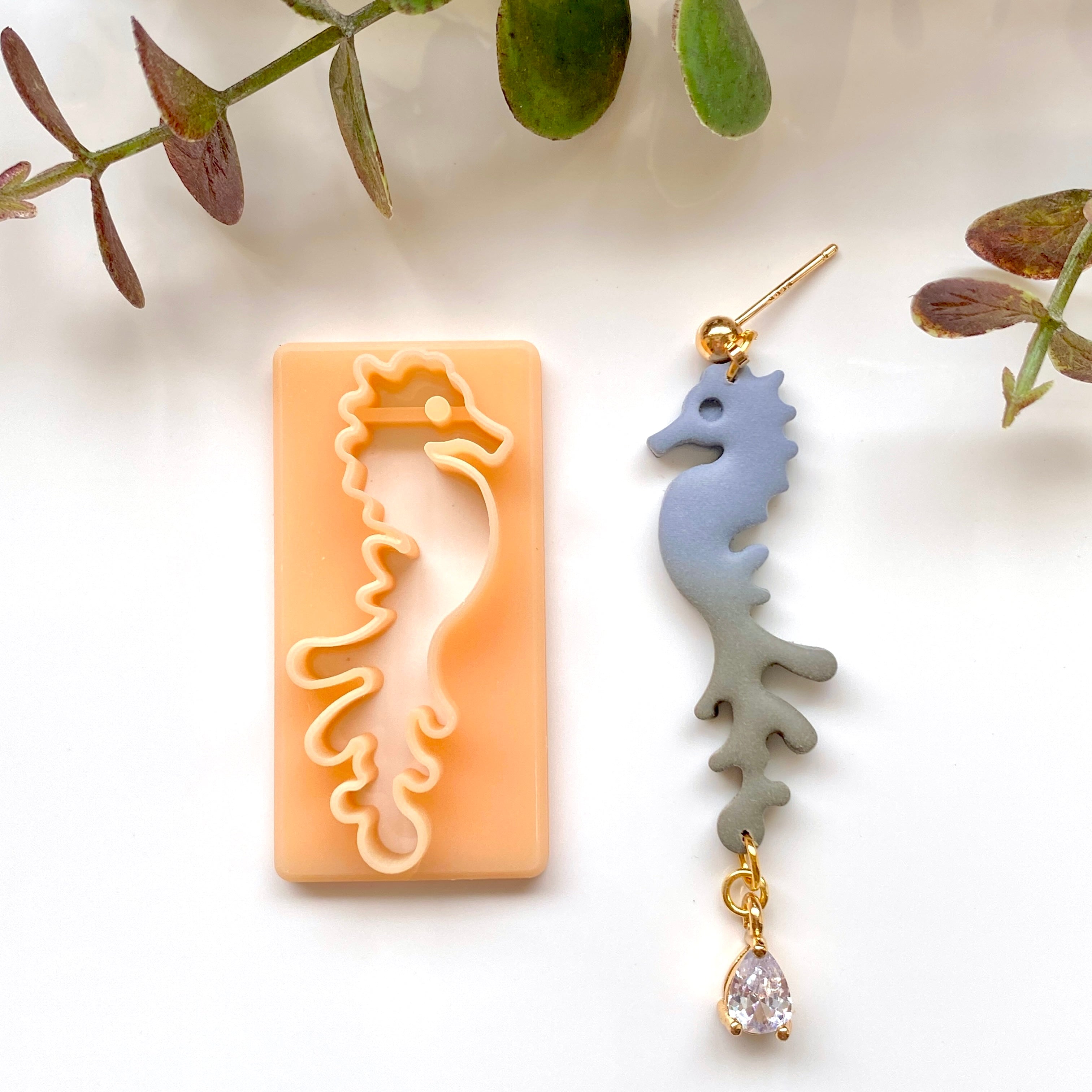 Frilly Seahorse – Cutterglobe