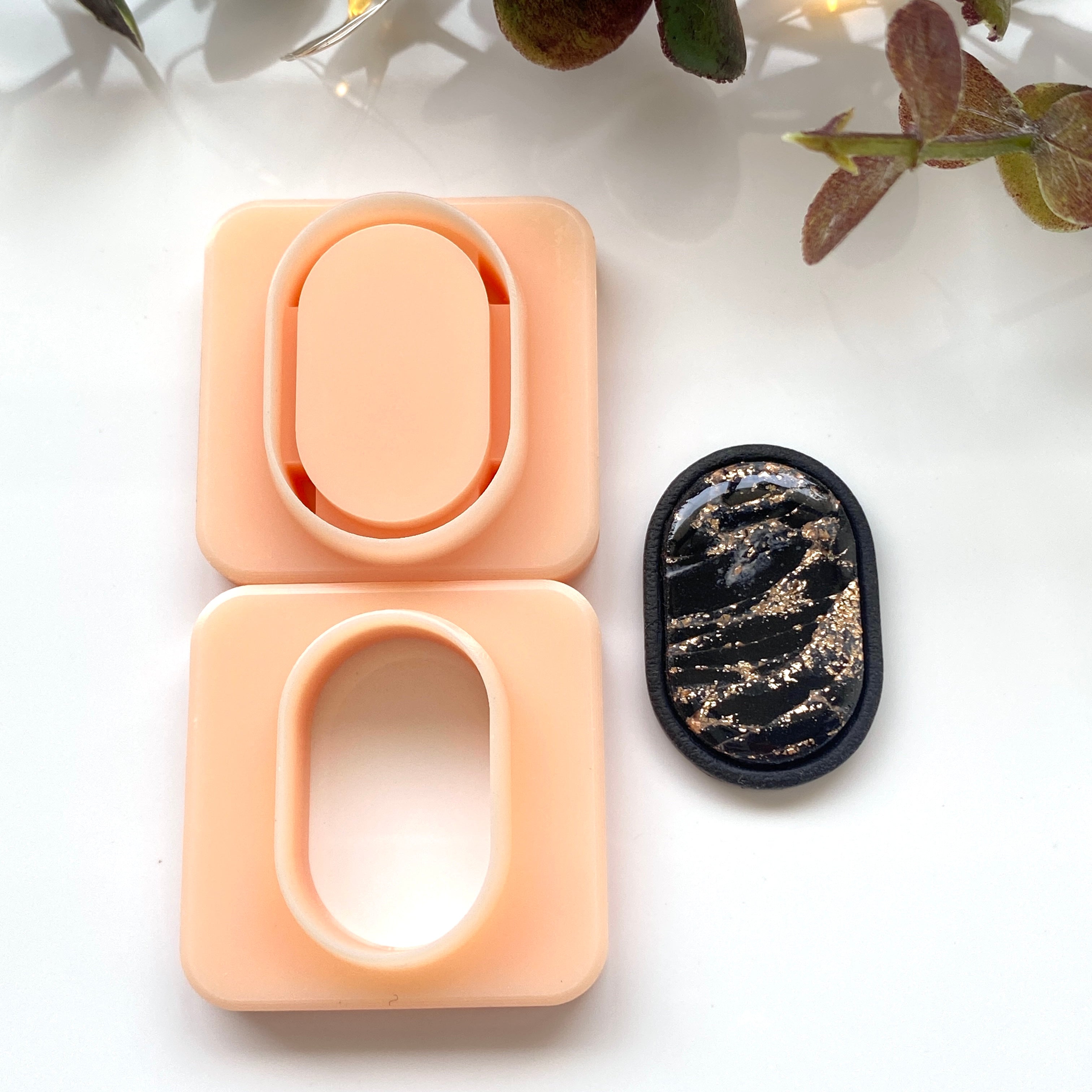 Oblong Embedded Set – Cutterglobe